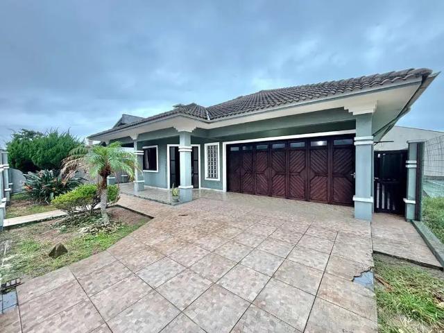 Casa / Sobrado para Venda em Tramandaí/RS Nova Tramandaí 3 Quartos
