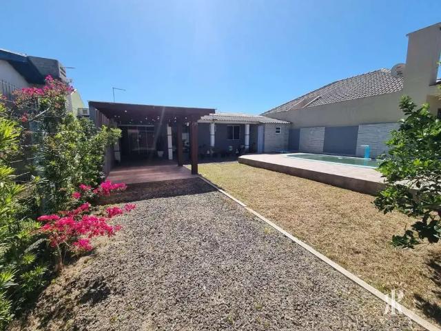 Casa / Sobrado para Venda em Tramandaí/RS Nova Tramandaí 3 Quartos