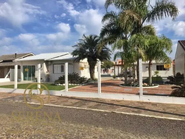 Casa / Sobrado para Venda em Tramandaí/RS Nova Tramandaí 3 Quartos