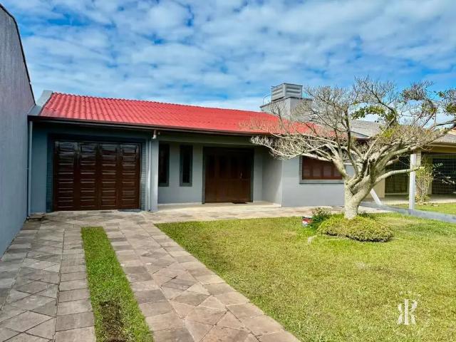 Casa / Sobrado para Venda em Tramandaí/RS Nova Tramandaí 3 Quartos