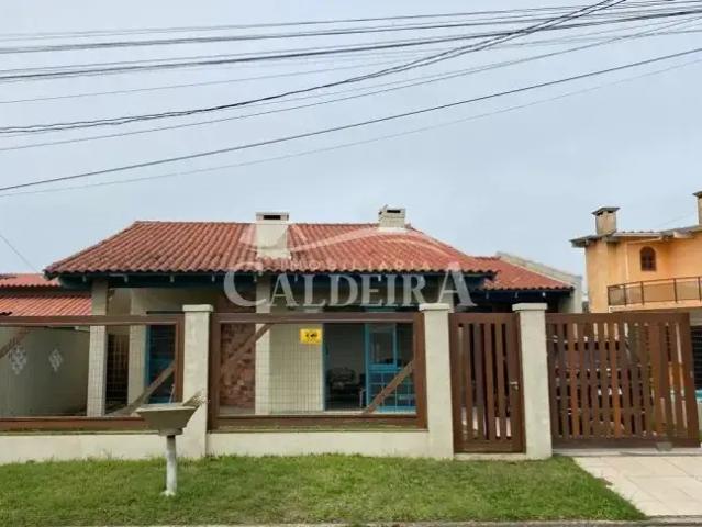 Casa / Sobrado para Venda em Tramandaí/RS Nova Tramandaí 3 Quartos