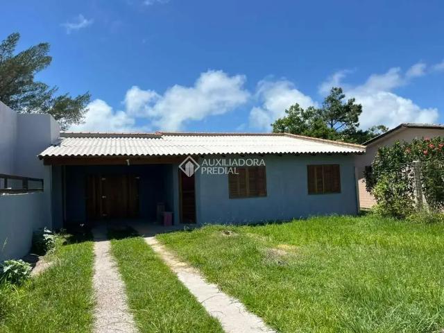 Casa / Sobrado para Venda em Tramandaí/RS Nova Tramandaí 3 Quartos