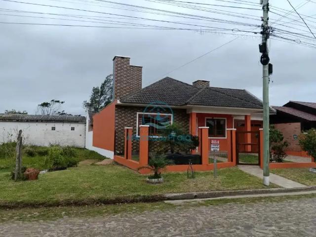 Casa / Sobrado para Venda em Tramandaí/RS Nova Tramandaí 3 Quartos