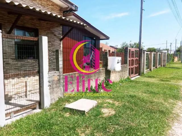 Casa / Sobrado para Venda em Tramandaí/RS Parque dos Presidentes 2 Quartos