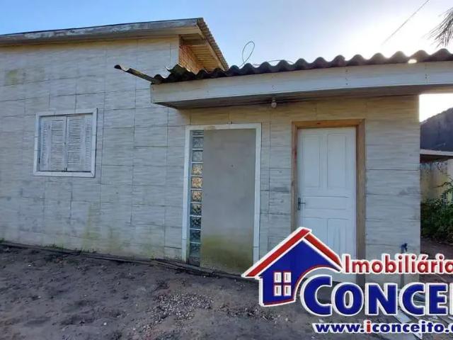 Casa / Sobrado para Venda em Tramandaí/RS São Francisco 3 Quartos