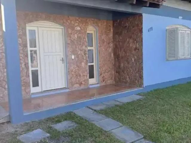 Casa / Sobrado para Venda em Tramandaí/RS São Francisco 3 Quartos