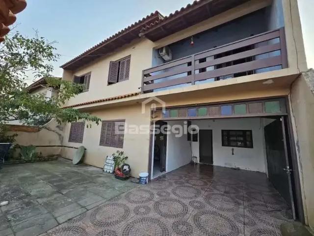 Casa / Sobrado para Venda em Tramandaí/RS São José 6 Quartos