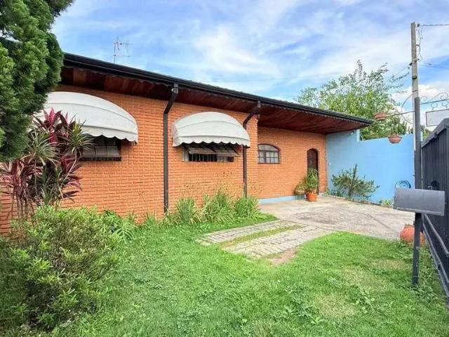 Casa / Sobrado para Venda em Tremembé/SP Caminho Novo 3 Quartos