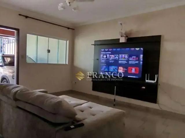 Casa / Sobrado para Venda em Tremembé/SP Centro 3 Quartos