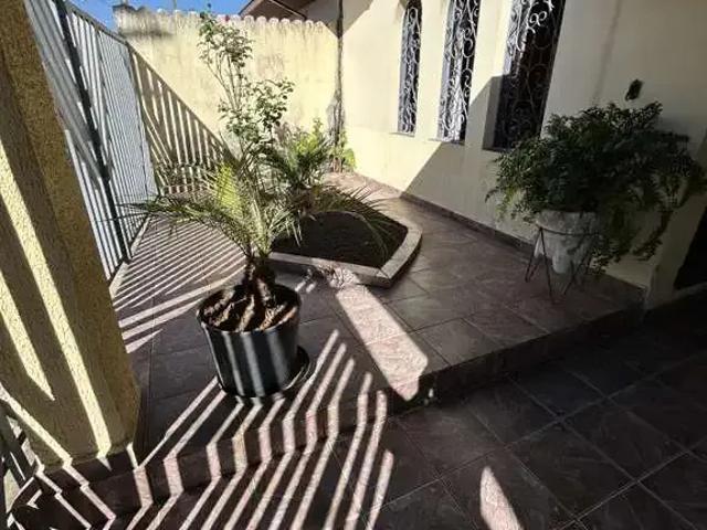 Casa / Sobrado para Venda em Tremembé/SP Centro 3 Quartos