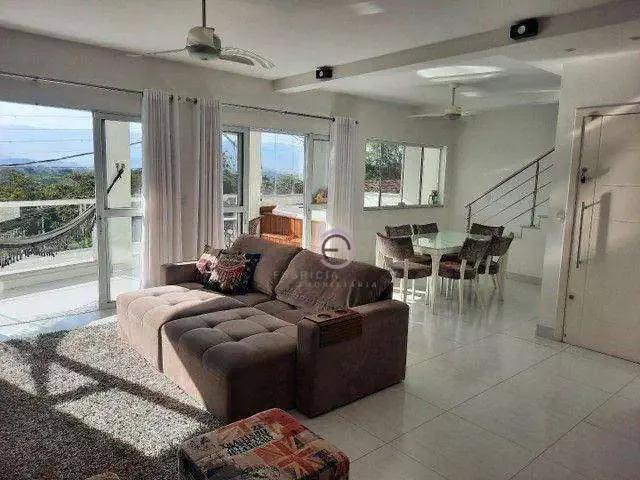 Casa / Sobrado para Venda em Tremembé/SP Centro 3 Quartos
