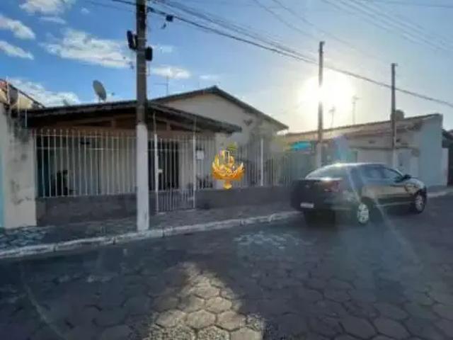 Casa / Sobrado para Venda em Tremembé/SP Centro 3 Quartos