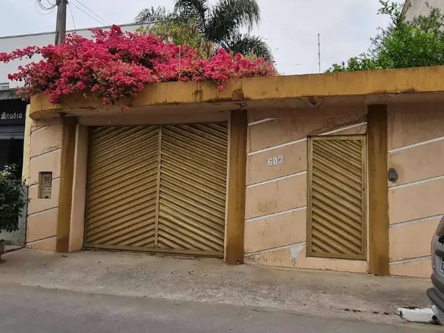 Casa / Sobrado para Venda em Tremembé/SP Vale das Flores 3 Quartos