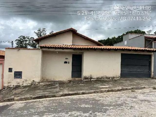 Casa / Sobrado para Venda em Três Corações/MG Jardim das Alterosas 2 Quartos