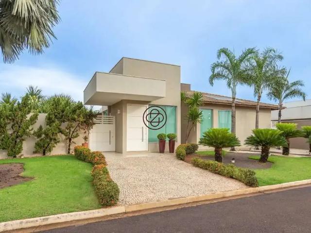 Casa / Sobrado para Venda em Três Lagoas/MS Jardim dos Ipês 3 Quartos