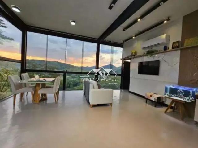 Casa / Sobrado para Venda em Três Rios/RJ Moura Brasil 3 Quartos