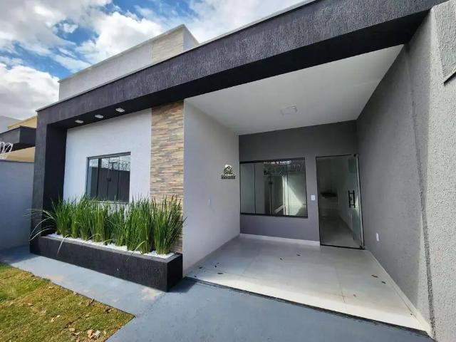 Casa / Sobrado para Venda em Trindade/GO Jardim Ipanema 3 Quartos