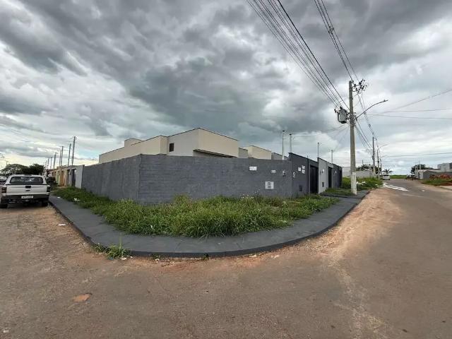 Casa / Sobrado para Venda em Trindade/GO Residencial Nova Canaã 2 Quartos