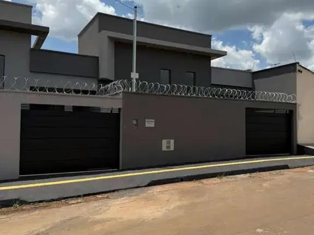Casa / Sobrado para Venda em Trindade/GO Residencial Vieira 2 Quartos