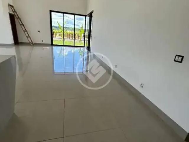 Casa / Sobrado para Venda em Trindade/GO Setor Cristina II 3 Quartos