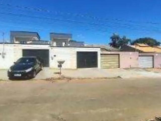 Casa / Sobrado para Venda em Trindade/GO Setor dos Bandeirantes