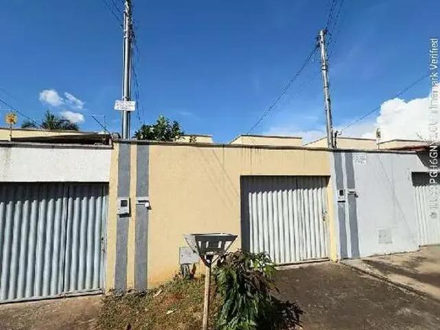 Casa / Sobrado para Venda em Trindade/GO Setor Jardim Imperial 2 Quartos