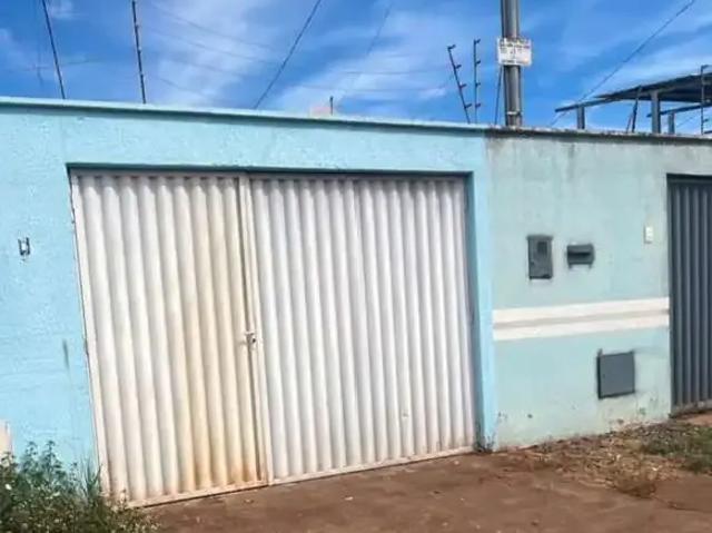 Casa / Sobrado para Venda em Trindade/GO Setor Laguna Parque 2 Quartos