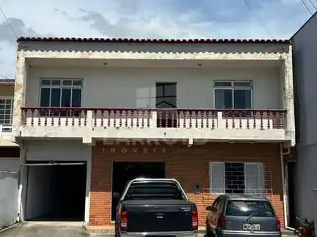 Casa / Sobrado para Venda em Tubarão/SC Centro 3 Quartos