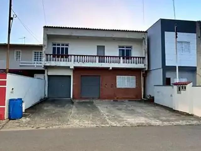 Casa / Sobrado para Venda em Tubarão/SC Humaitá 5 Quartos