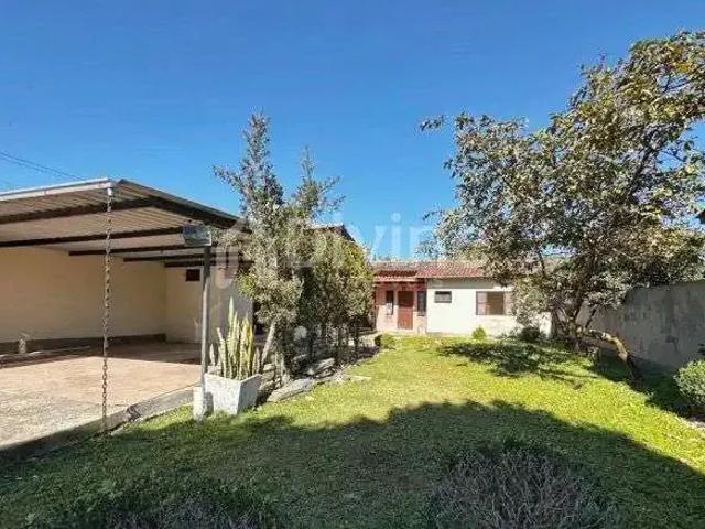 Casa / Sobrado para Venda em Tubarão/SC Humaitá 2 Quartos