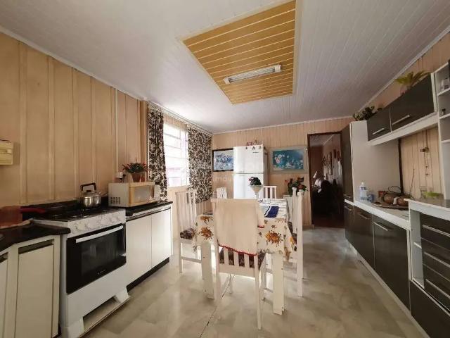 Casa / Sobrado para Venda em Tubarão/SC Oficinas 2 Quartos