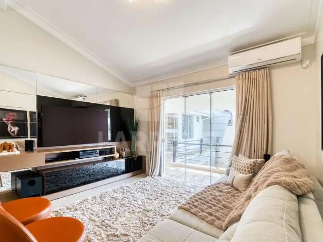 Casa / Sobrado para Venda em Tubarão/SC Morrotes 2 Quartos