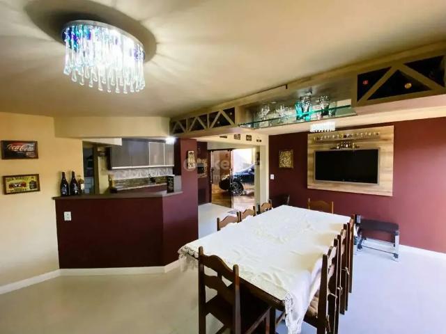 Casa / Sobrado para Venda em Tubarão/SC São João Margem Direita 3 Quartos