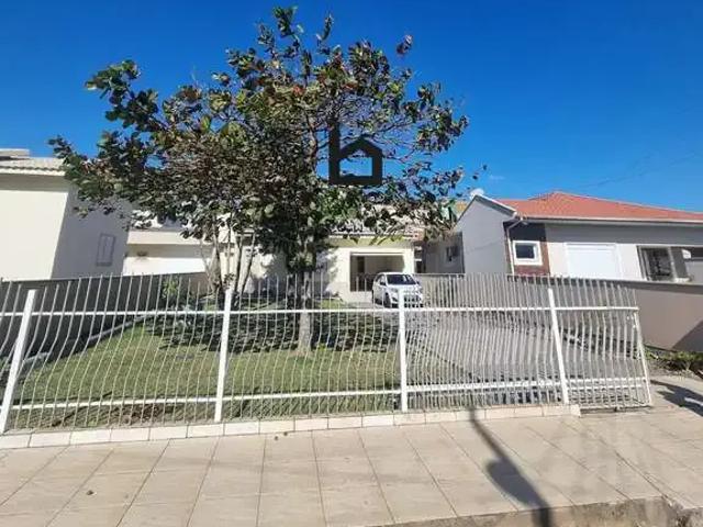 Casa / Sobrado para Venda em Tubarão/SC São João Margem Esquerda 3 Quartos