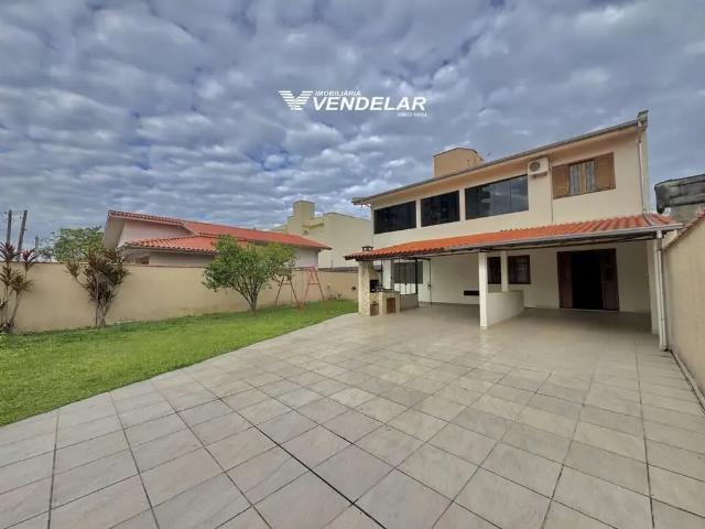 Casa / Sobrado para Venda em Tubarão/SC Santo Antônio de Pádua 3 Quartos