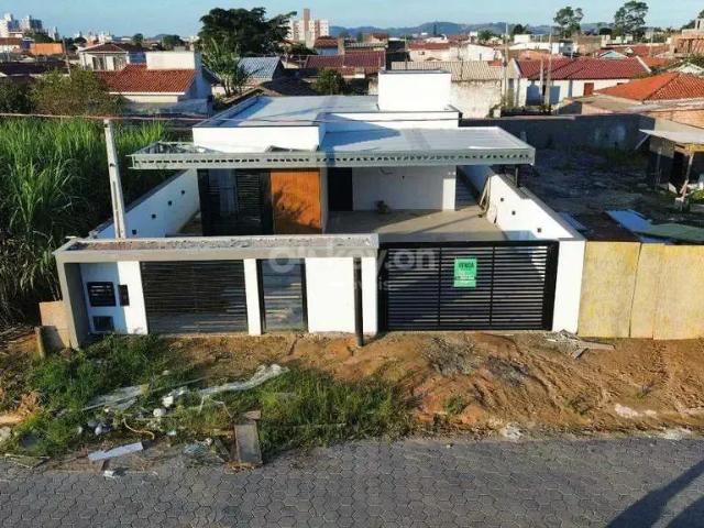 Casa / Sobrado para Venda em Tubarão/SC Santo Antônio de Pádua 3 Quartos