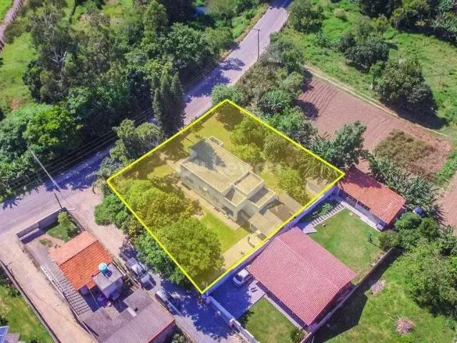 Casa / Sobrado para Venda em Tubarão/SC Passo do Gado 3 Quartos