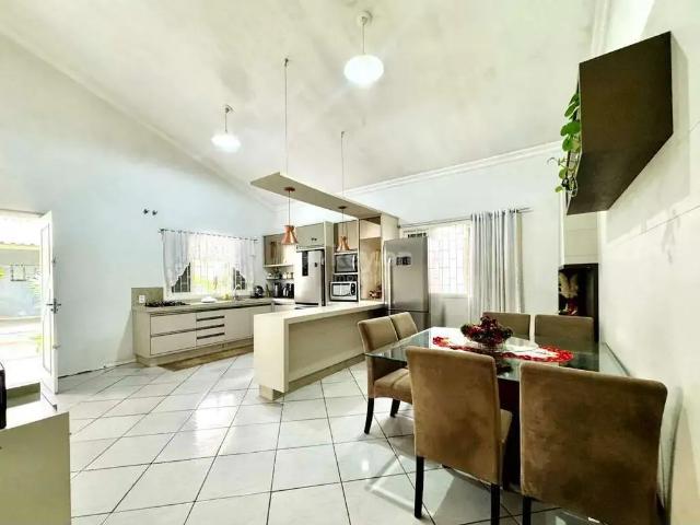 Casa / Sobrado para Venda em Tubarão/SC Recife 3 Quartos
