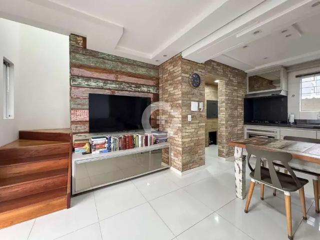 Casa / Sobrado para Venda em Tubarão/SC Vila Esperança 2 Quartos