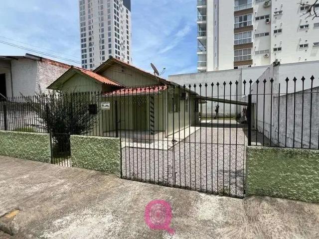 Casa / Sobrado para Venda em Tubarão/SC Vila Moema 3 Quartos