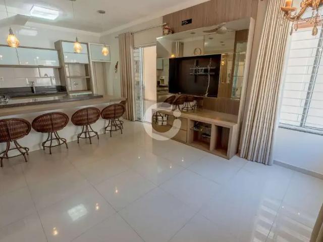Casa / Sobrado para Venda em Tubarão/SC Vila Moema 3 Quartos