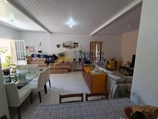 Casa / Sobrado para Venda em Ubatuba/SP Centro 11 Quartos