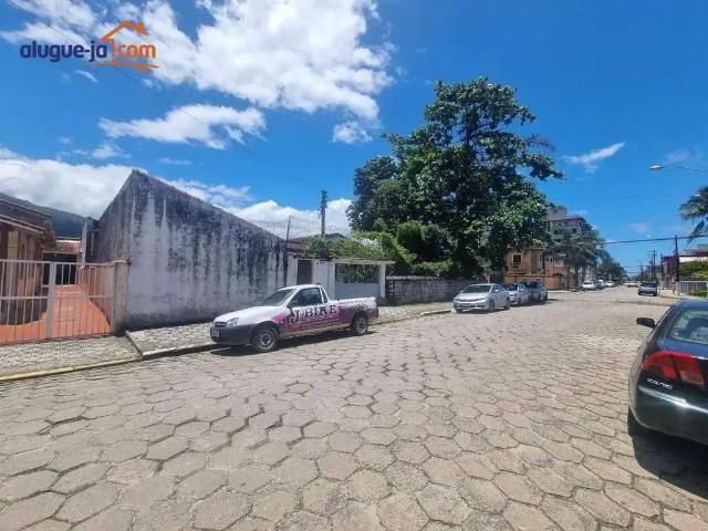 Casa / Sobrado para Venda em Ubatuba/SP Centro 2 Quartos