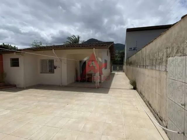Casa / Sobrado para Venda em Ubatuba/SP Centro 2 Quartos