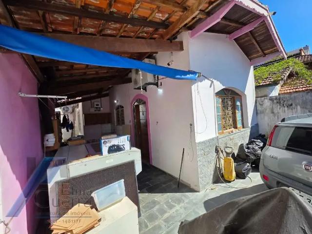 Casa / Sobrado para Venda em Ubatuba/SP Centro 2 Quartos