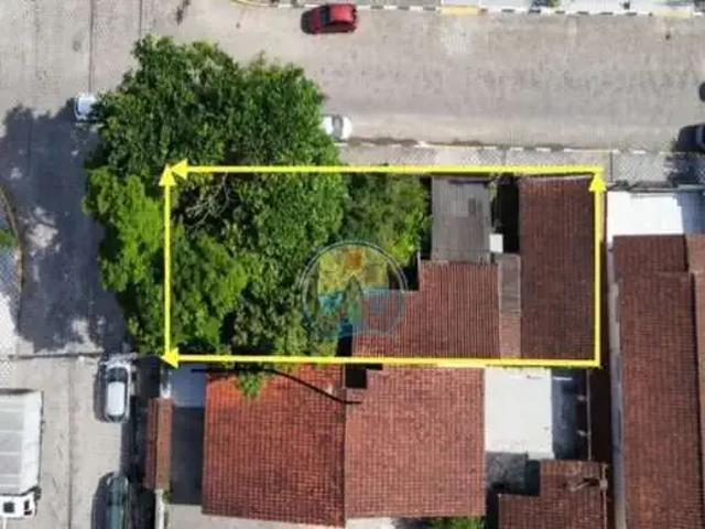 Casa / Sobrado para Venda em Ubatuba/SP Centro 2 Quartos