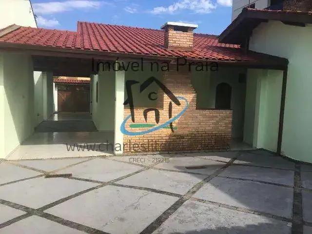 Casa / Sobrado para Venda em Ubatuba/SP Centro 3 Quartos