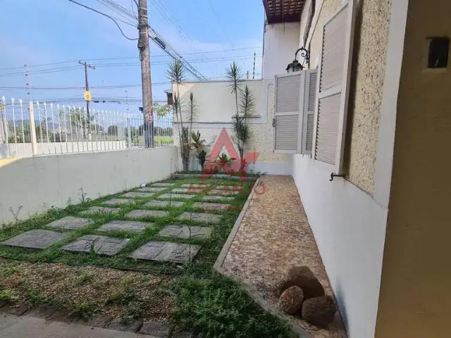 Casa / Sobrado para Venda em Ubatuba/SP Centro 4 Quartos