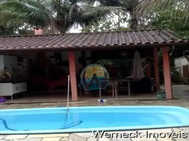 Casa / Sobrado para Venda em Ubatuba/SP Centro 4 Quartos