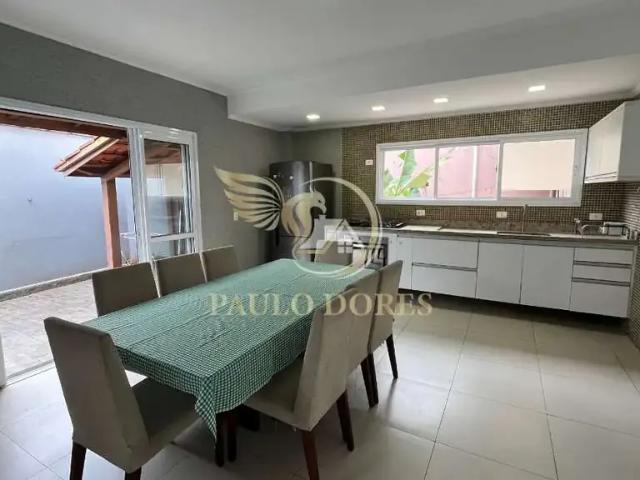 Casa / Sobrado para Venda em Ubatuba/SP Acaraú 3 Quartos